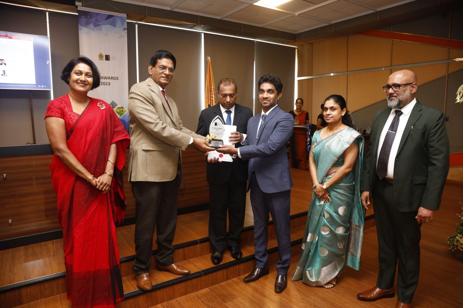 Congratulations to Dr Laksiri Weerasinghe and Dr Ranga Jayakody for ...